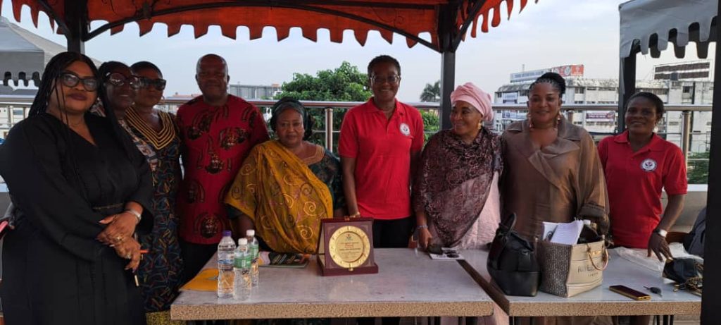 Compassion to Victims of Flood Disaster in Bornu : Aisha Ibrahim, NAWOJ ...